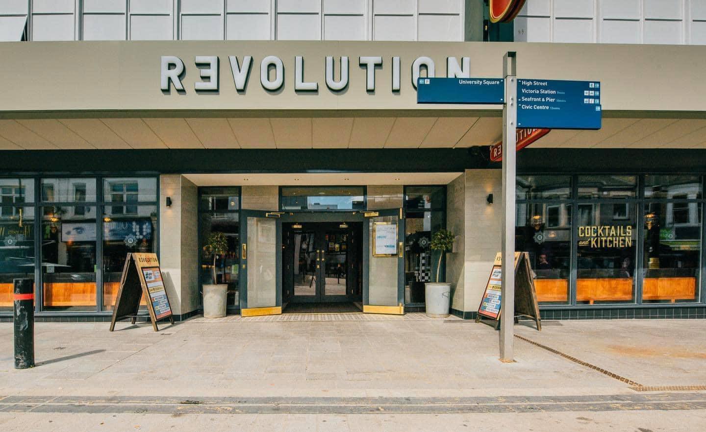 Revolution bar in Southend to close down