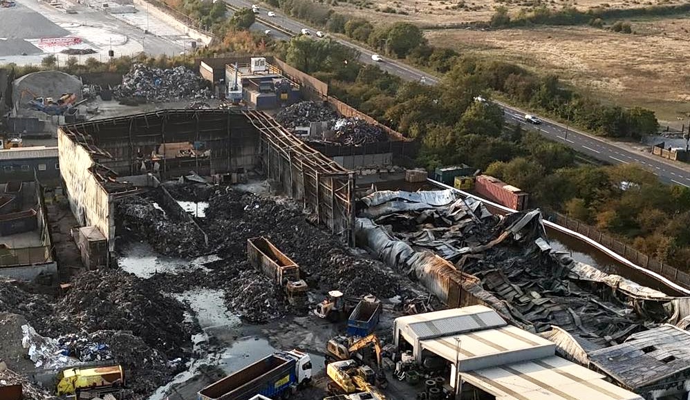 Major fire destroys industrial units in Basildon